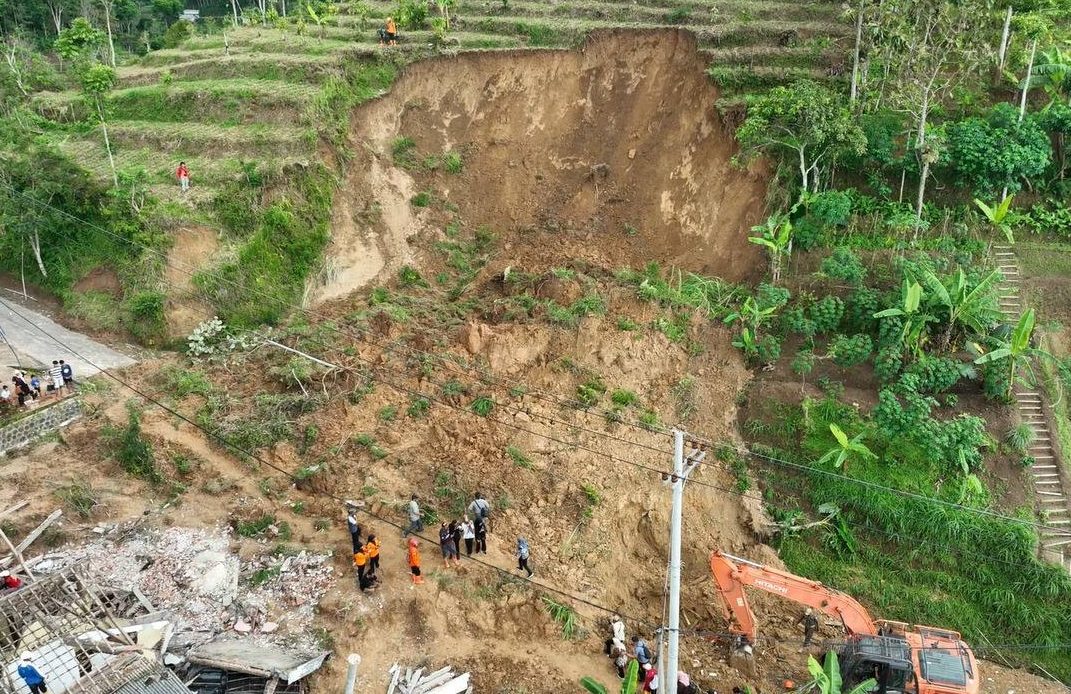 BPBD Ponorogo Rilis Data 179 Bencana, Longsor Besar dan Banjir Bandang ...